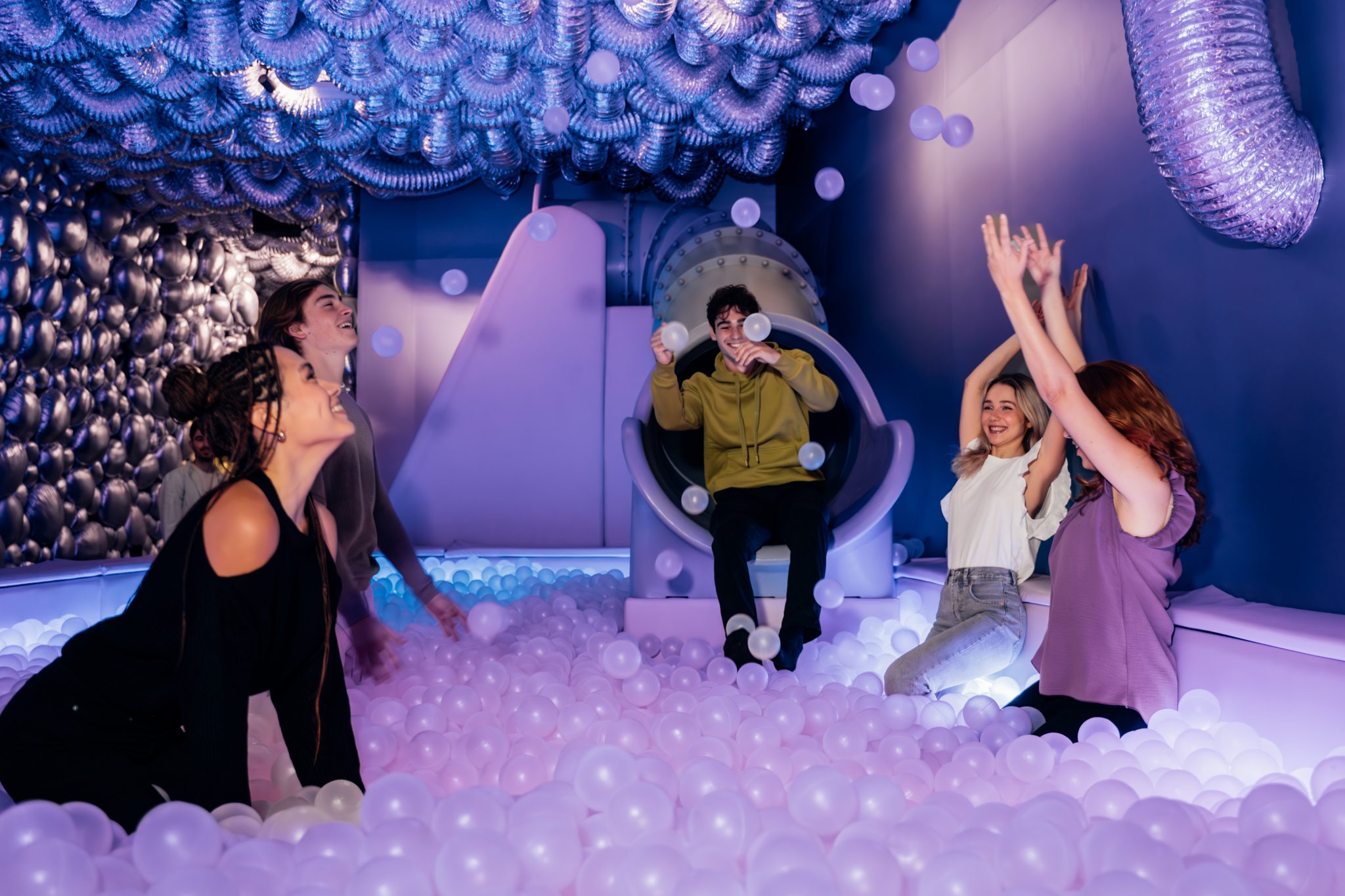 IKONO | Plans to Enjoy with the Family in Barcelona This May